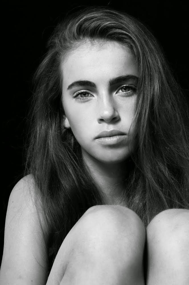 LA LETRA TAL VEZ: DOSSIER DE FOTOS DE LAURA BAUSCH