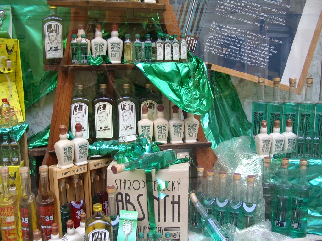 Species of UK: Week 37: Wormwood (‘Artemisia absinthium’)