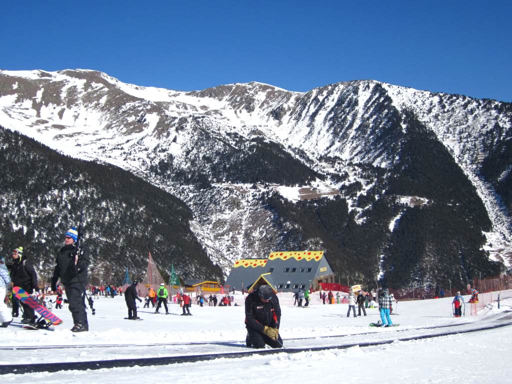 ANDORRA: VALLNORD PAL ARINSAL SKI RESORT ~ Beautiful places of ...
