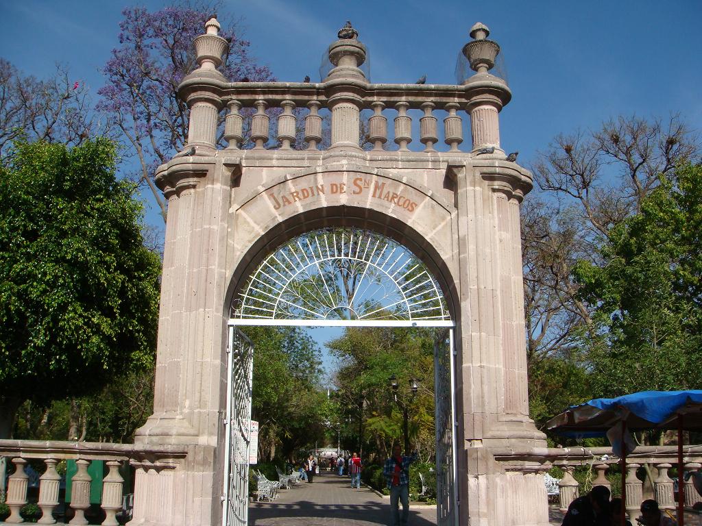 viva aguascalientes: Jardín de San Marcos