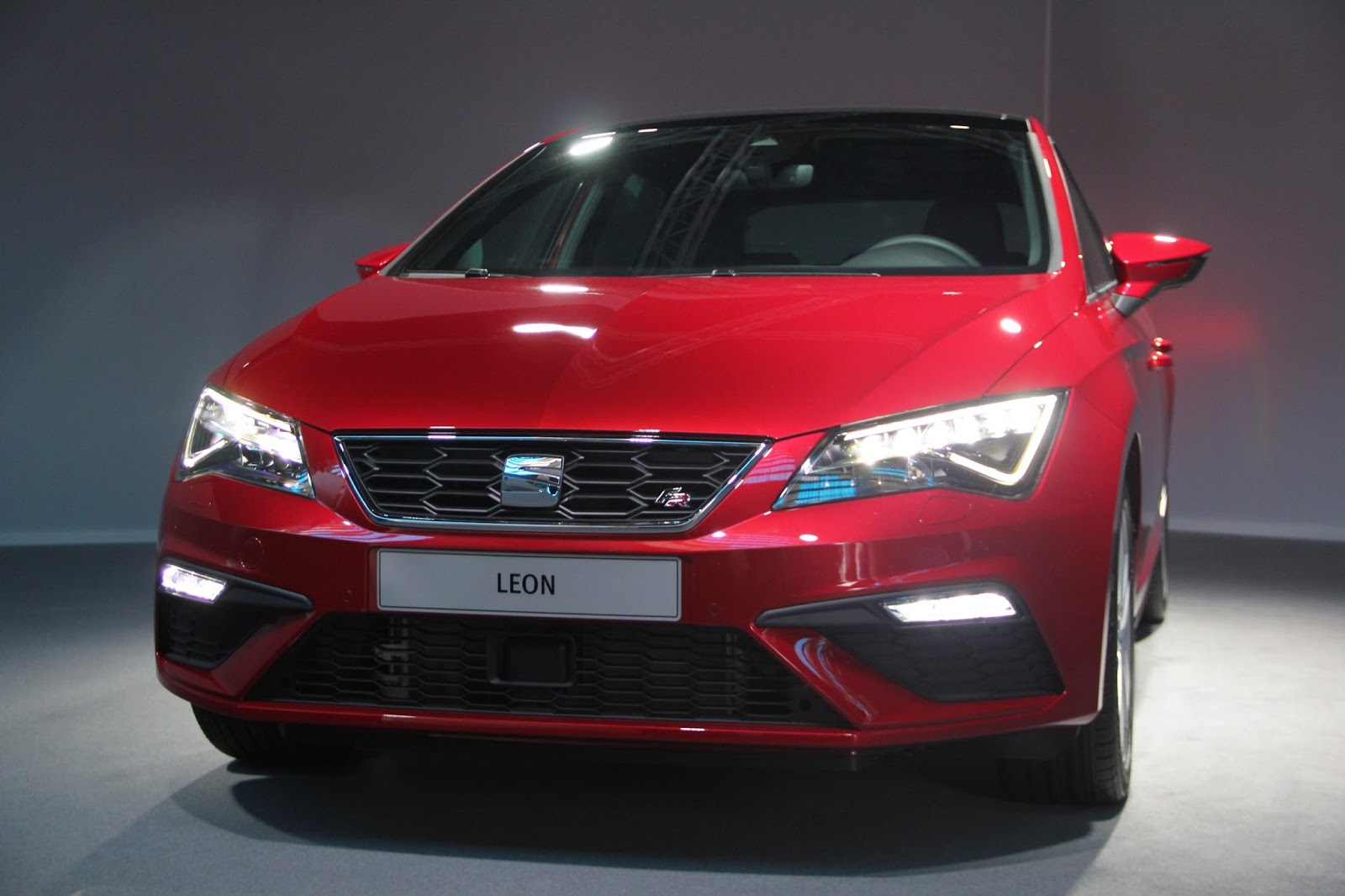 Yeni Seat Leon'a aşık olacaksınız - ANDRONORMA