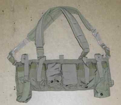 Webbingbabel: Eagle Industries Universal Tactical Chest Rig