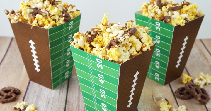 Free Printable Football Popcorn Boxes | artsy-fartsy mama