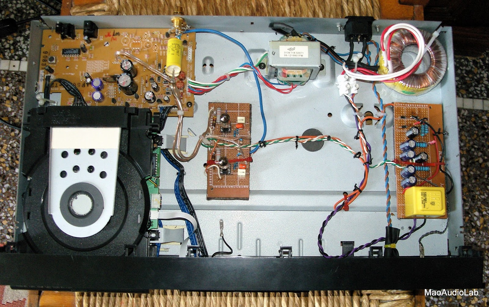 Mao Audiophile Modifications: Marantz CD-5000 tube CD-Player a real ...