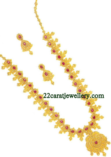 Uncut Diamond Kandoli and Long Chains - Jewellery Designs