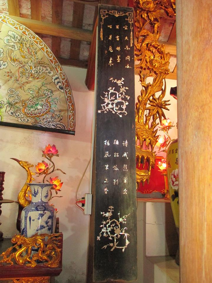 Hán Nôm: Di Sản Hán Nôm - Bức khảm trai nhà thờ cổ (không dõ địa chỉ)