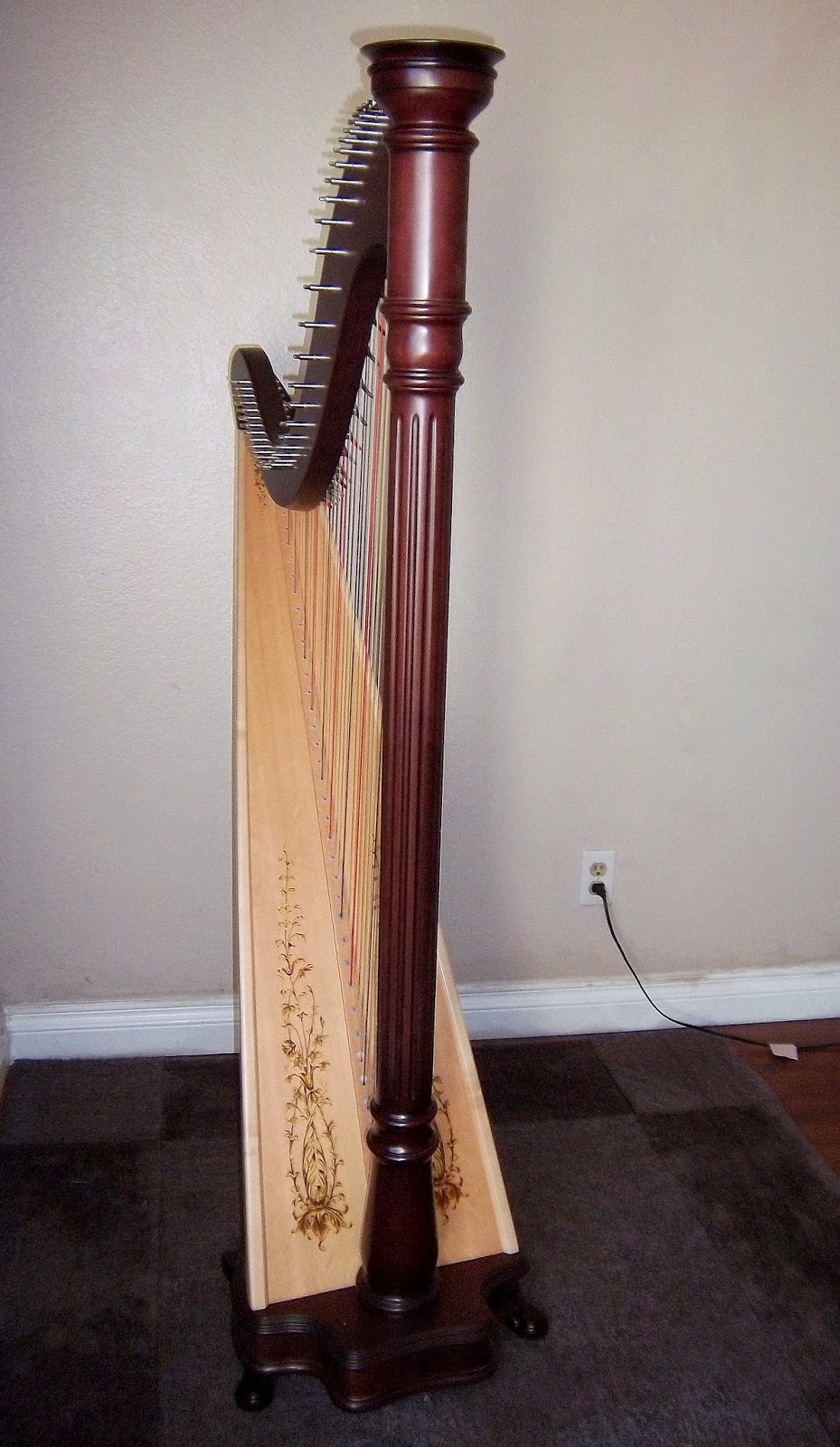 HARP IN LA HARP INFO #2: LYON & HEALY PRELUDE 40 LEVER HARP #61208