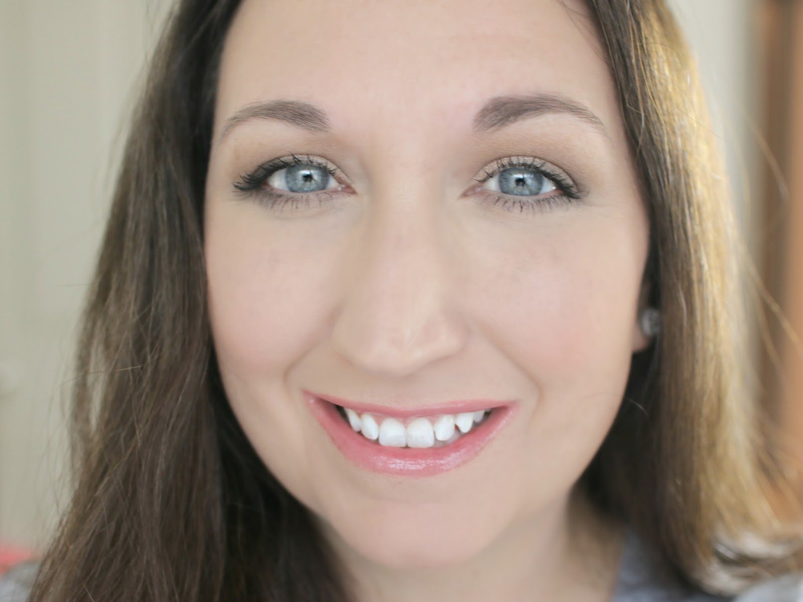 Elle Sees Beauty Blogger In Atlanta Dupe Or Not It Cosmetics Je Ne
