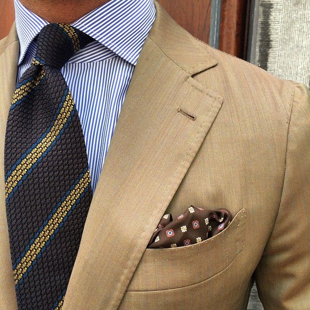 Clase, elegancia y distinción: COMO DEBE COMBINARSE EL TRAJE BEIGE