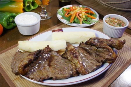 GASTRONOMÍA COLOMBIANA CARNE A LA LLANERA (MAMONA) | Media Cultural