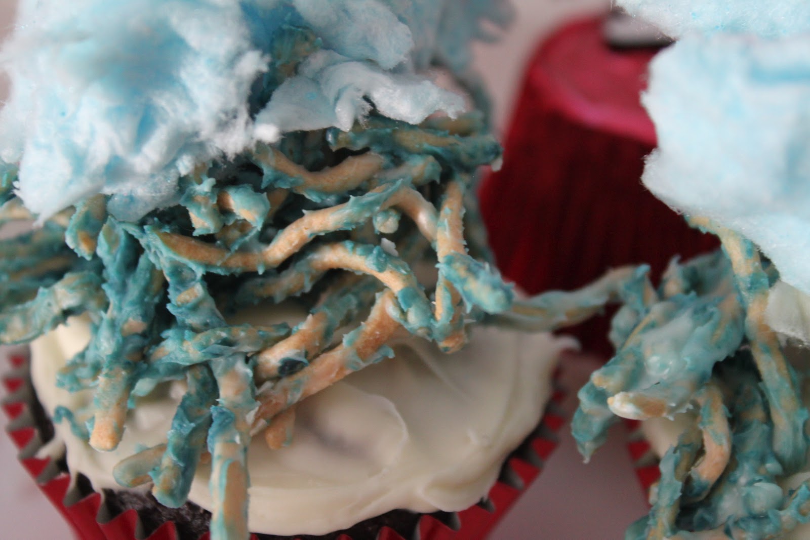 Clutzy Cooking: Cupcakes A-Z: T is for...