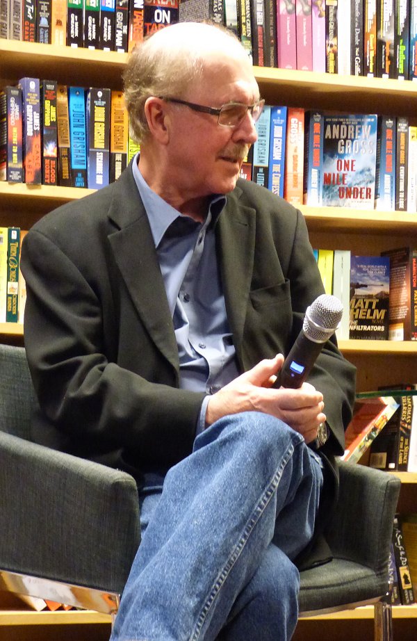 Kittling: Books: At The Poisoned Pen with David Morrell!