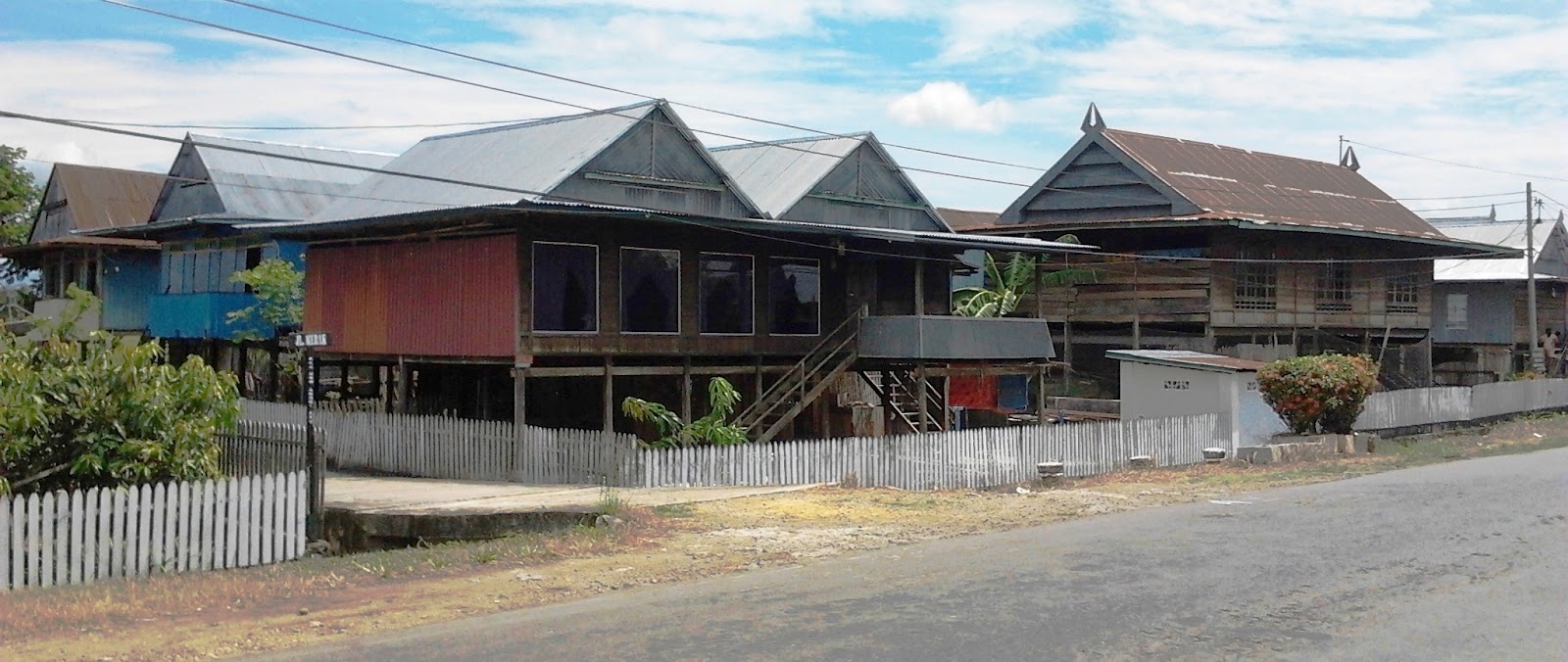 Inspirasi Terkini 16+ Dekorasi Rumah Kayu Bugis