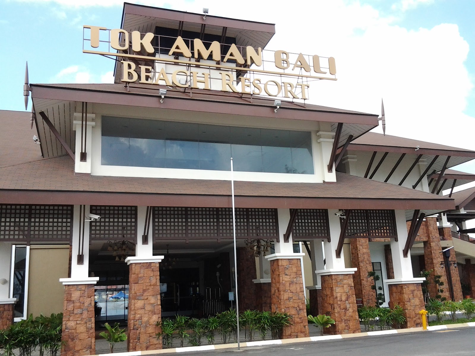 Tok Aman Bali Beach Resort, Tok Bali, Pasir Puteh, Kelantan - ERAZ FADLI