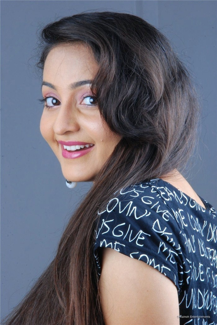 Soyagam For Ever: Bhama Photo Shoot Stills