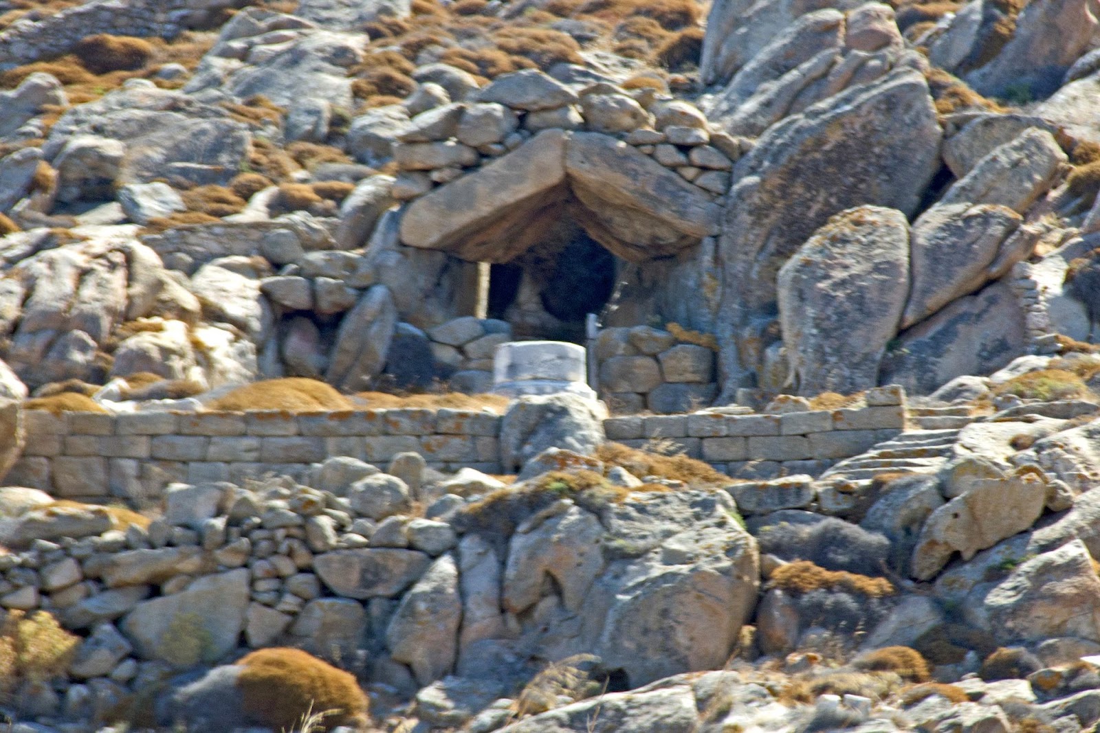 Exploring the World in 'Blue Velvet of Sark': Ancient Delos (Part 2)