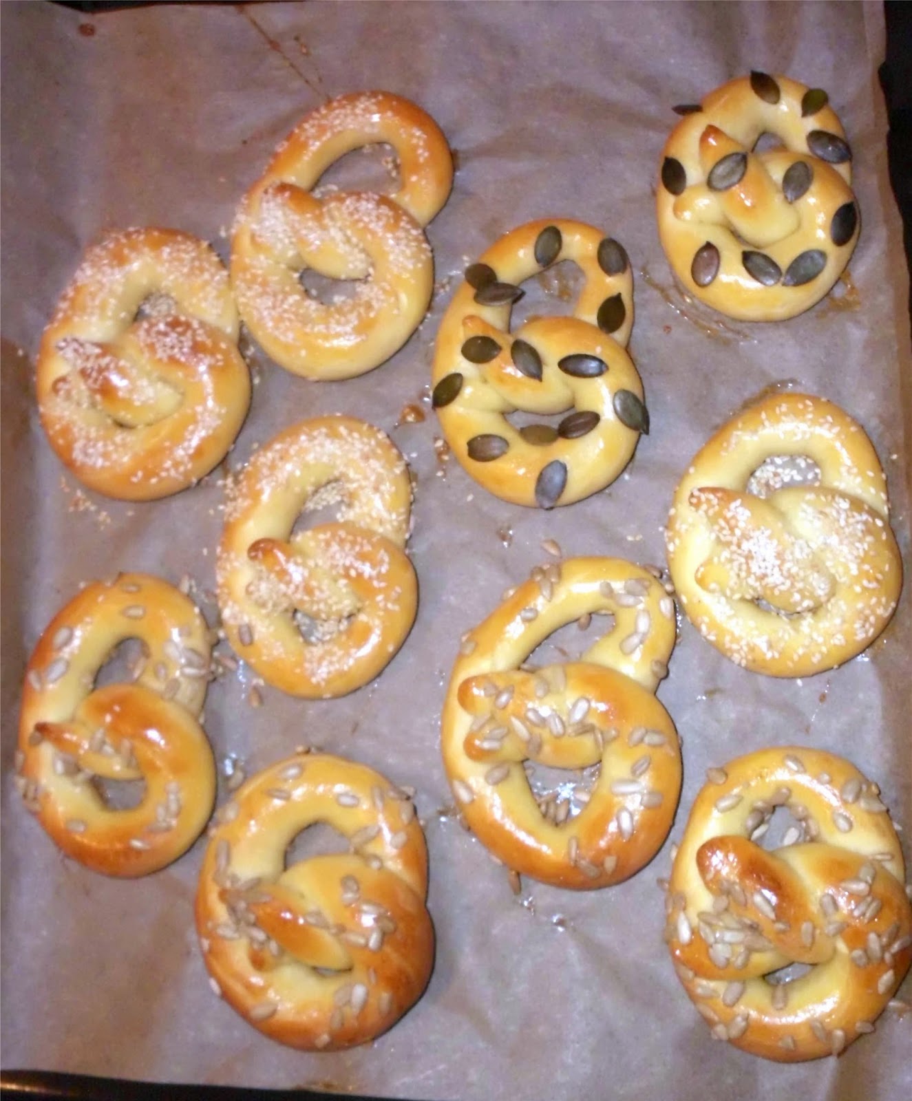 Kernige Brezeln (10 Stück)