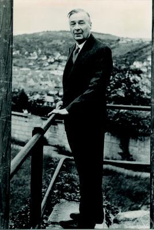 Teoría de graficas: Biografías