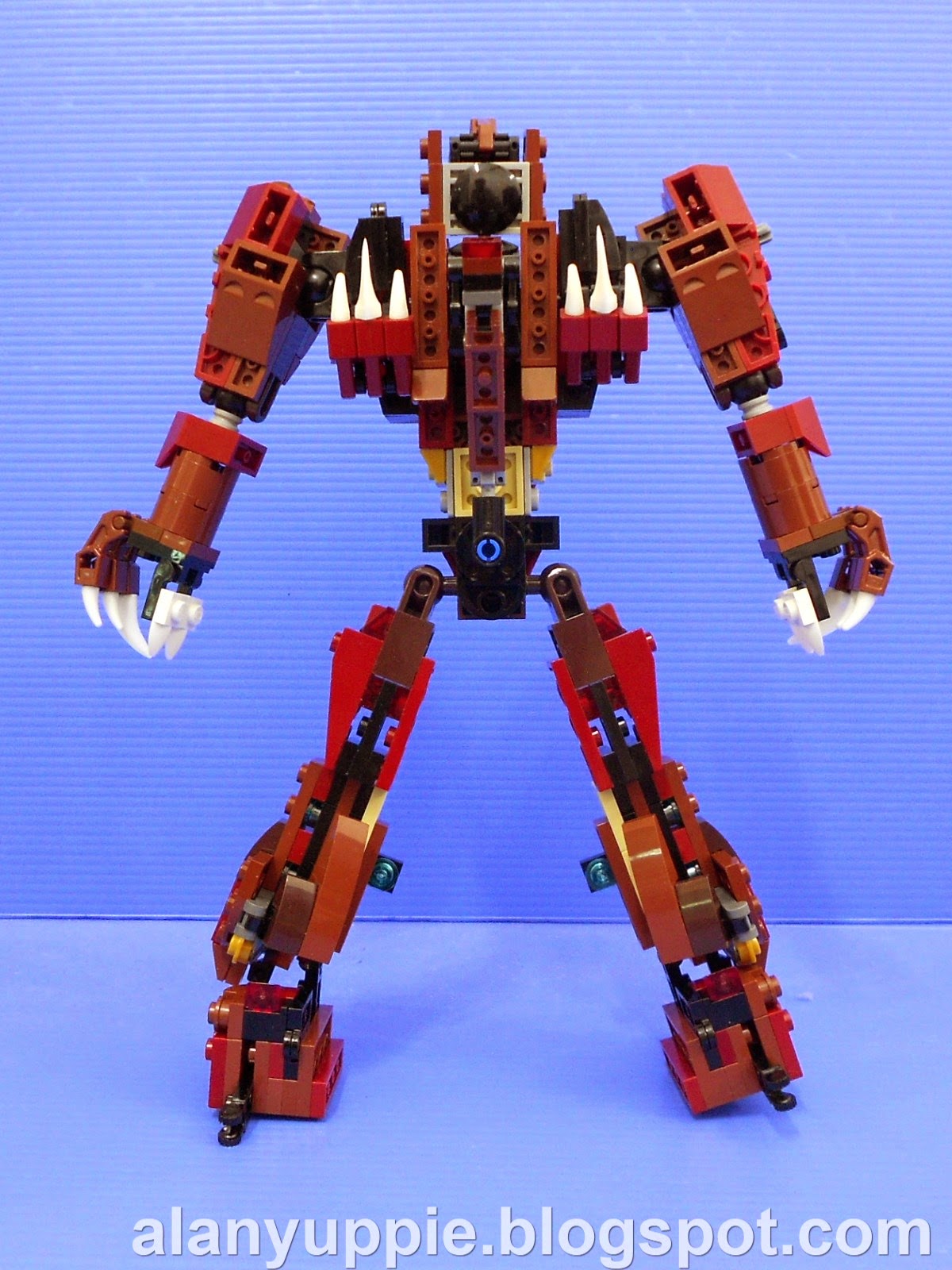 Alanyuppie's LEGO Transformers: LEGO Beast Wars Dinobot Part 2: Robot mode