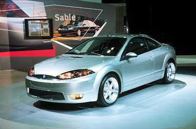 Pires concept cars US, 1961 Ford Gyron et 1999 Mercury Cougar Concept S