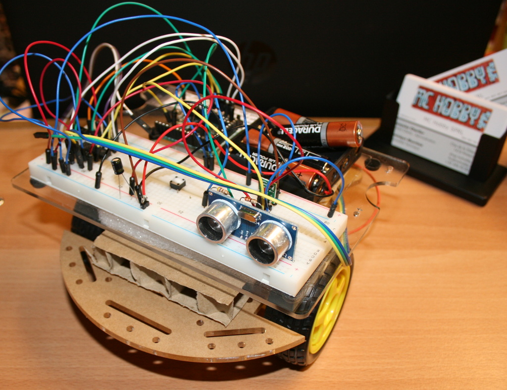 MicroPython PyBoard à Roulette - Mise en oeuvre du Motor-Skin - MCHobby ...