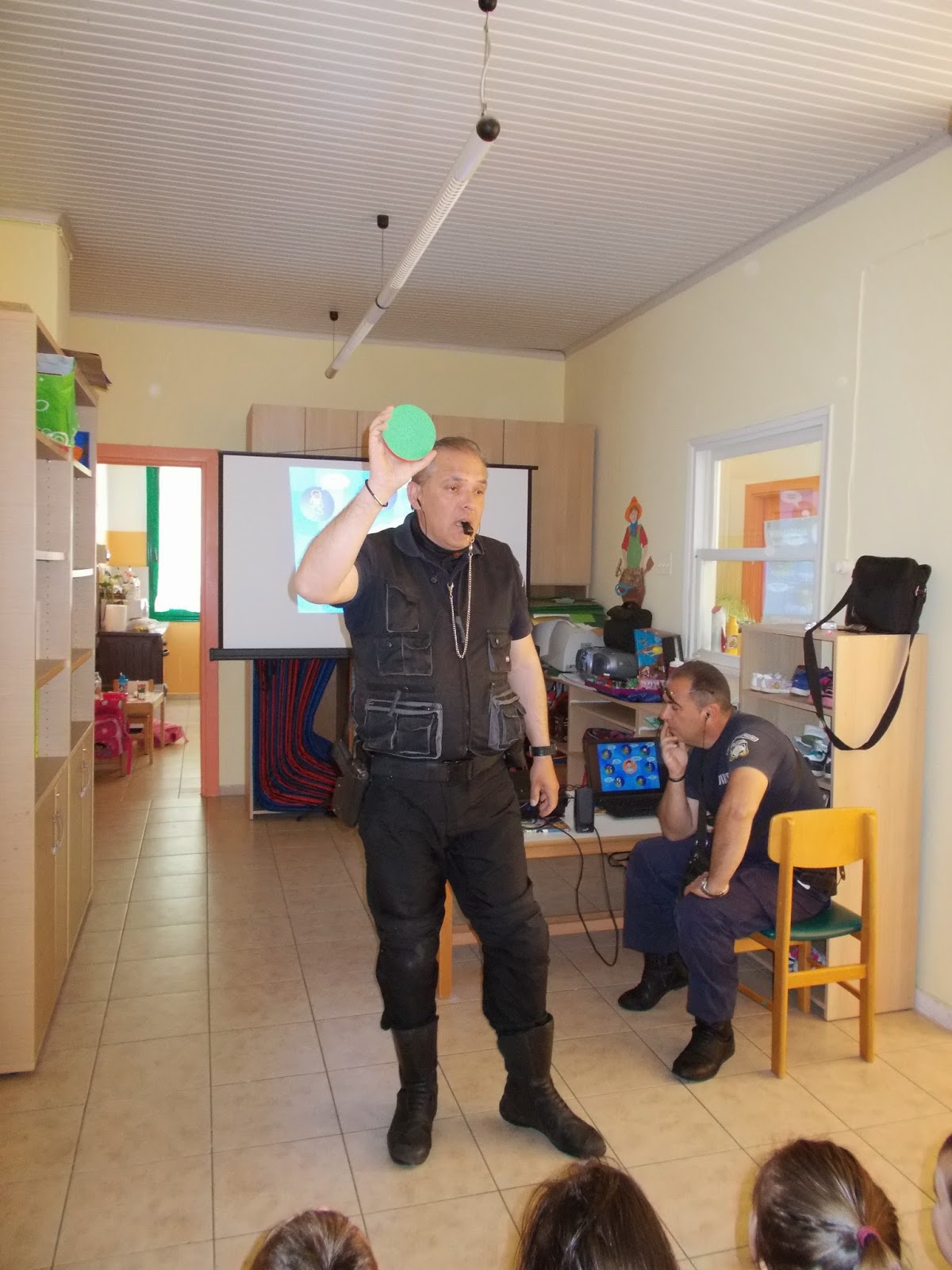 Ταξιδεύοντας στον κόσμο των νηπίων: ΚΥΚΛΟΦΟΡΙΑΚΗ ΑΓΩΓΗ:ΜΑΘΑΙΝΩ ΤΑ ...
