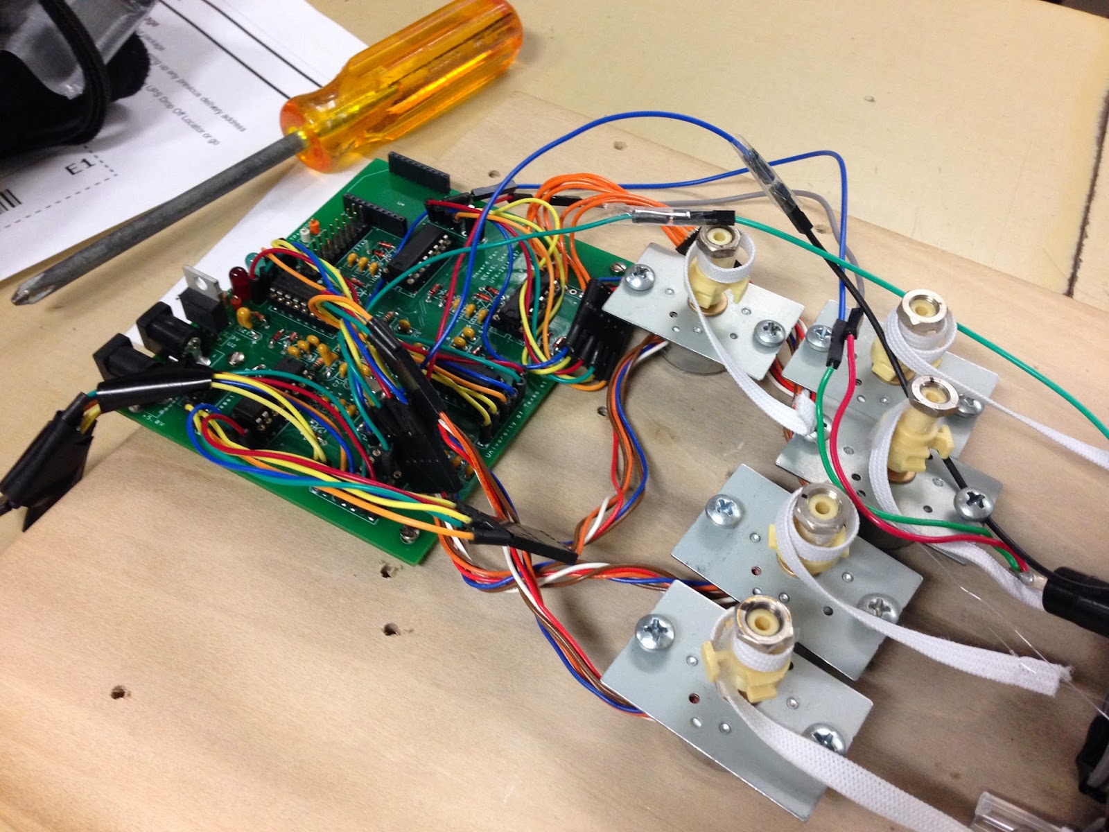 EE445L Embedded Systems Design Competition Spring 2014: Robotic Hand ...
