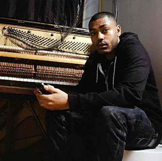 Scout Tronic - The Best UK Music in Grime - DubStep and Electronic