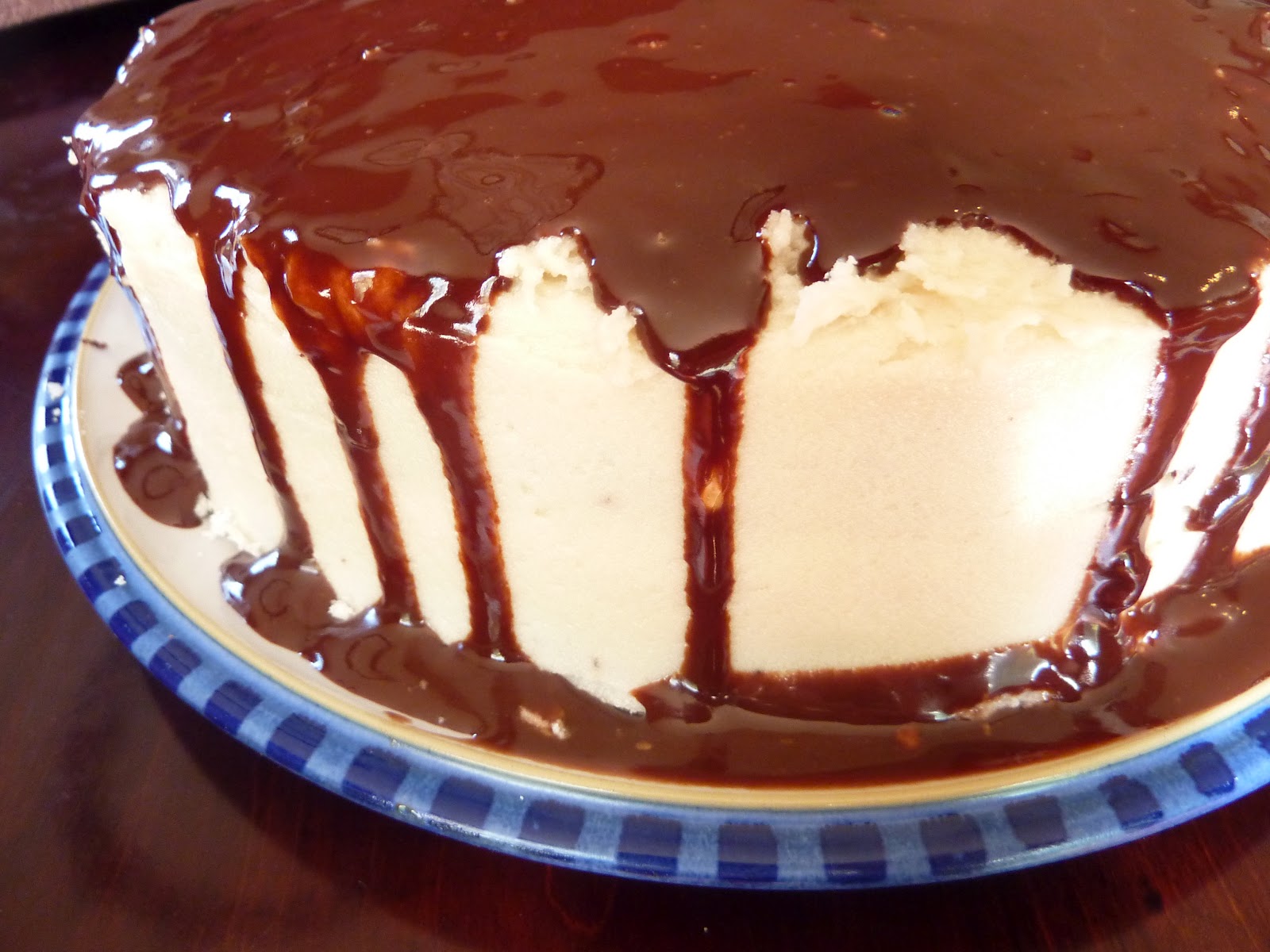 Cookies on Friday: Chocolate Cake with Cookie Dough Filling