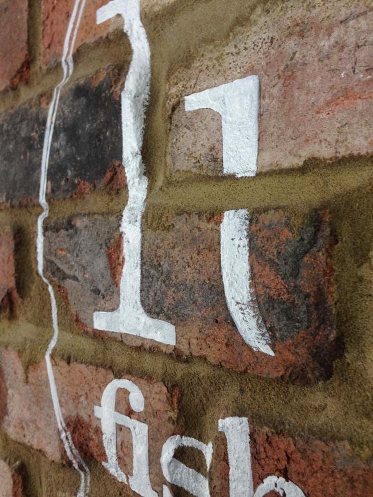 PETER GANDER ART: ‘Lure Fish Kitchen’ wall art/signwriting