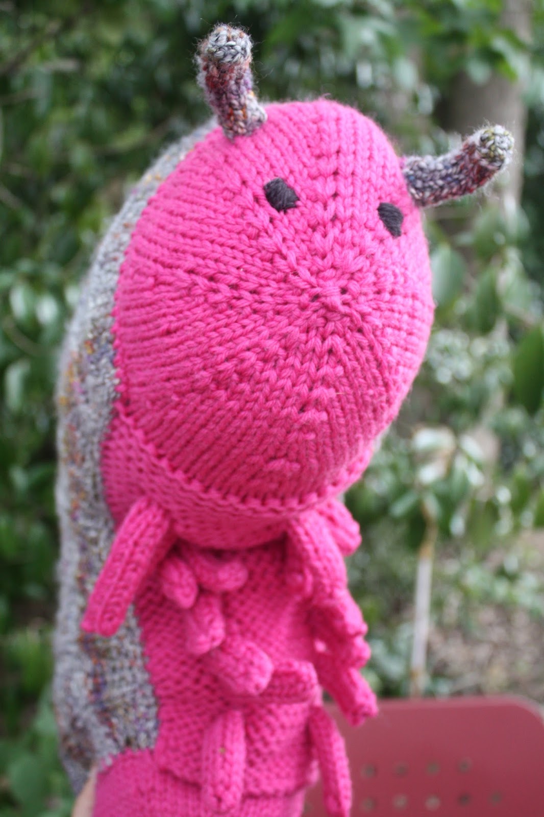 snapdragon crafts: knit your library, vol. 18 (roly poly edition)