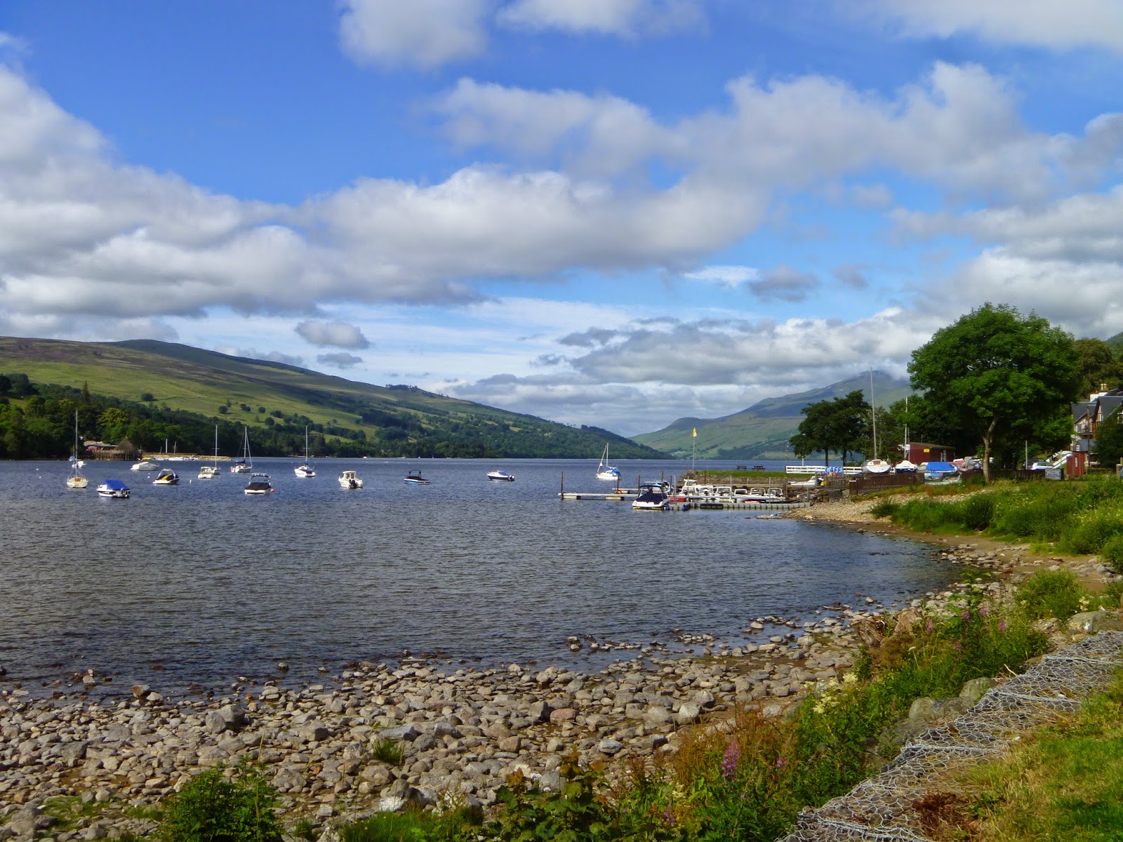 Desmondo's Ramblings: Cycling Loch Tay