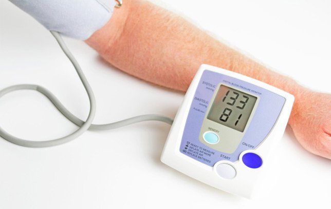 Shared Health News How Do You Check Your Own Blood Pressure By Hand Shared Health News How Do You Check Your Own Blood Pressure By Hand