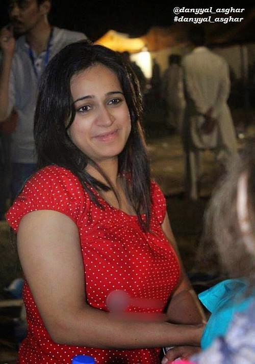 Noor Bukhari Hd Wallpapers Hot New Picture Biography Noor Sexy Photos Gallery Unseen Images