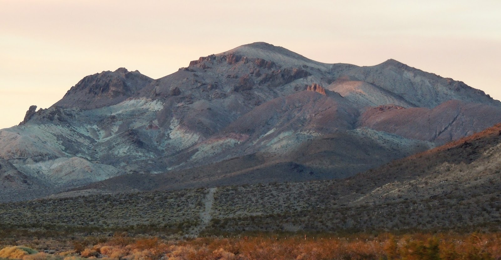 1000 Hikes in 1000 Days: Sage Hen Summit - The Long Drive!