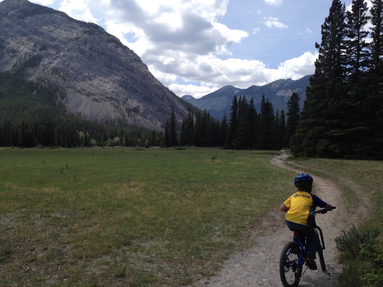 Family Adventures in the Canadian Rockies: The Best Family Bike Trails ...