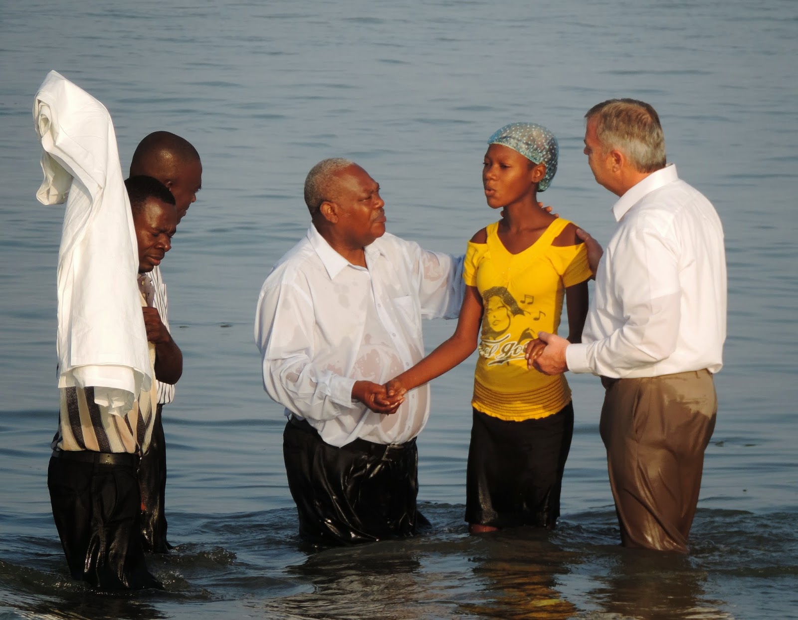 TRUTH CONNECT: Ocean Baptisms In Northern Haiti
