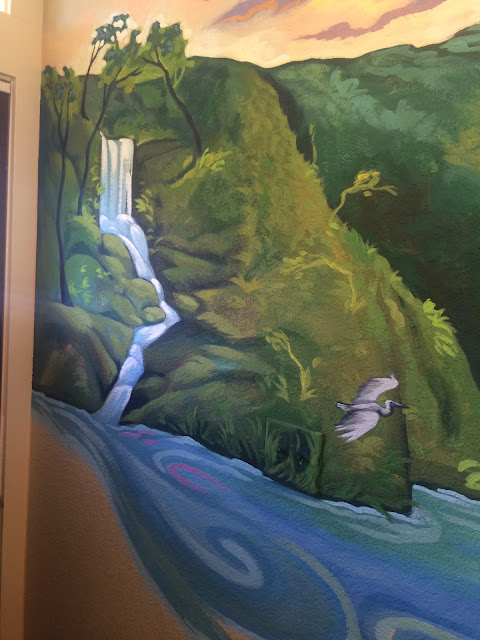 The Talking Walls: Waterfall Hallway!