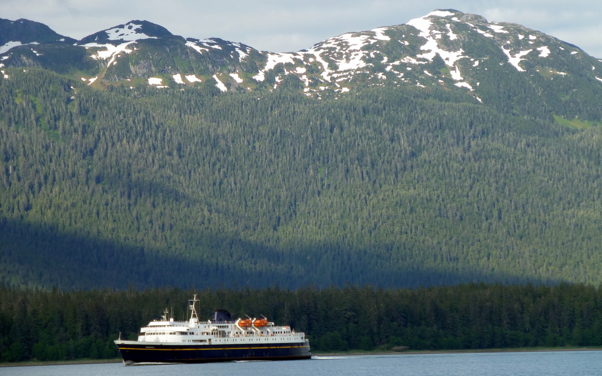 m/v WILD BLUE Cruising Blog: #27 Sitka to Juneau: Salmon, Crab, Whales ...