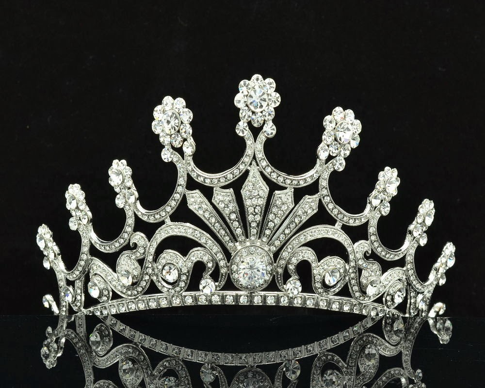 Madame Modiste Historic-ish Costuming (drinking champagne while wearing ...