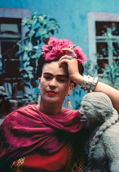 Romã: 105 anos de nascimento de Frida Kahlo, a flor revolucionária de ...