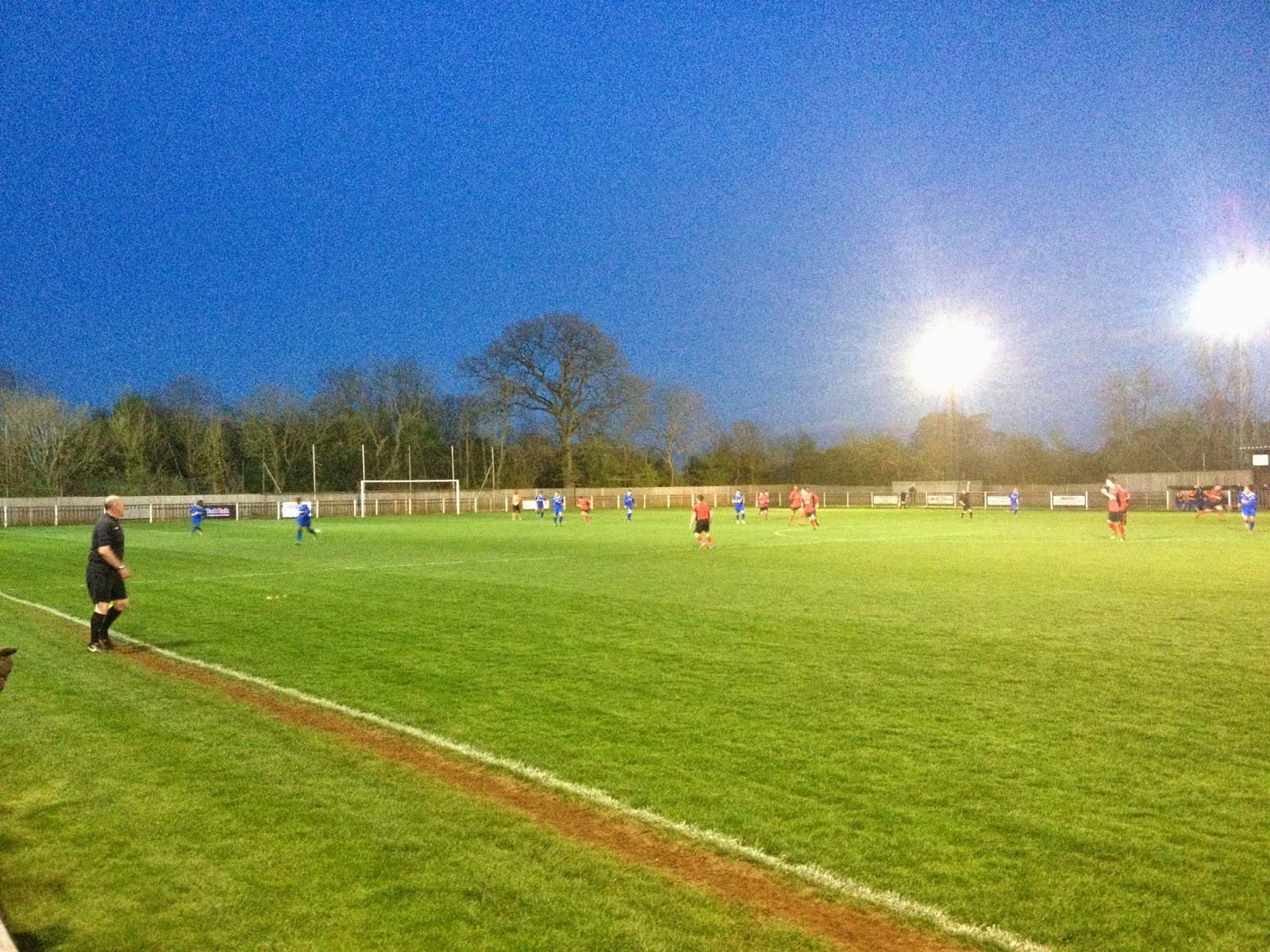 Football Grounds visited by Richard Bysouth: Harefield United FC