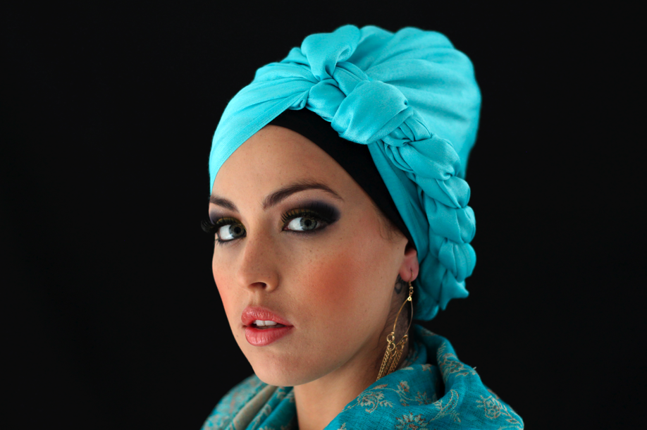 Turban Styling Street Style with Make Up by Razana Omar
