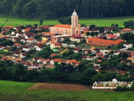 JORNAL `A JANELA: Site mostra os encantos de Luminosa