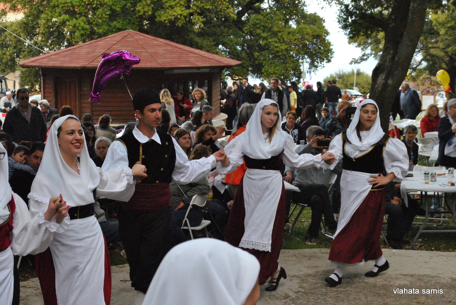 vlahata samis ΚΕΦΑΛΟΝΙΑ: Το πανηγύρι στα Θέματα.