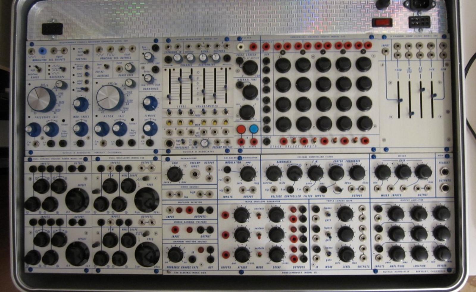 MATRIXSYNTH: Original Vintage Buchla 200 Electric Music Box For Sale on ...