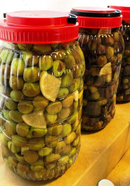 אין כמו מרק העוף של אמא שלי ..... Yummy Bites from Israeli Cuisine ...