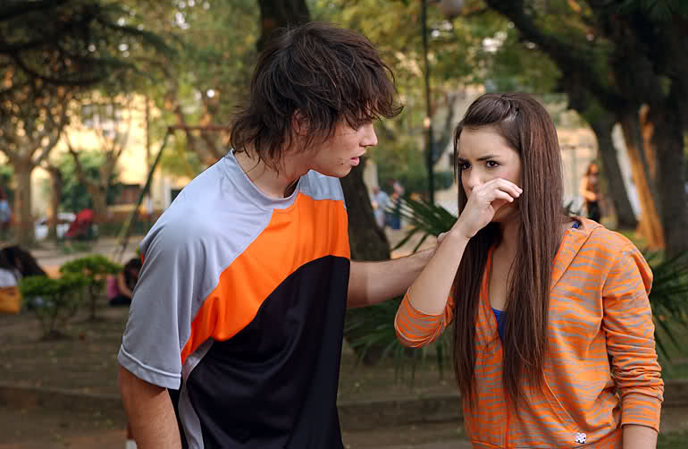 La Televisión: Simon y mar
