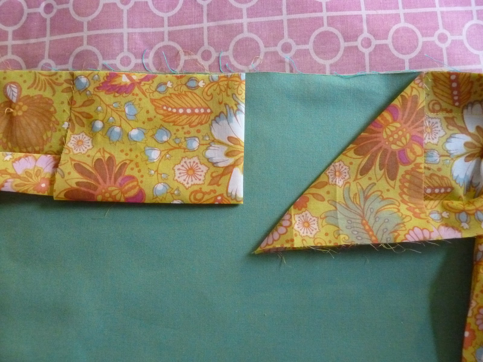 alidiza: Bound Edge Napkin Tutorial