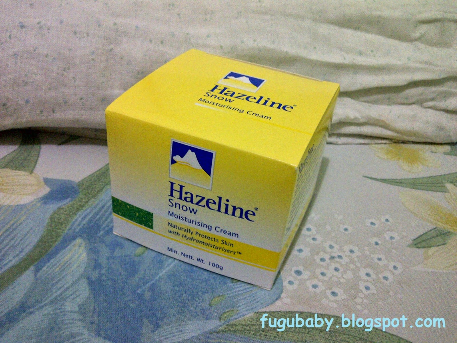 Fugu Baby: Hazeline Snow Moisturising Cream [REVIEWING MY HG PRODUCT ...